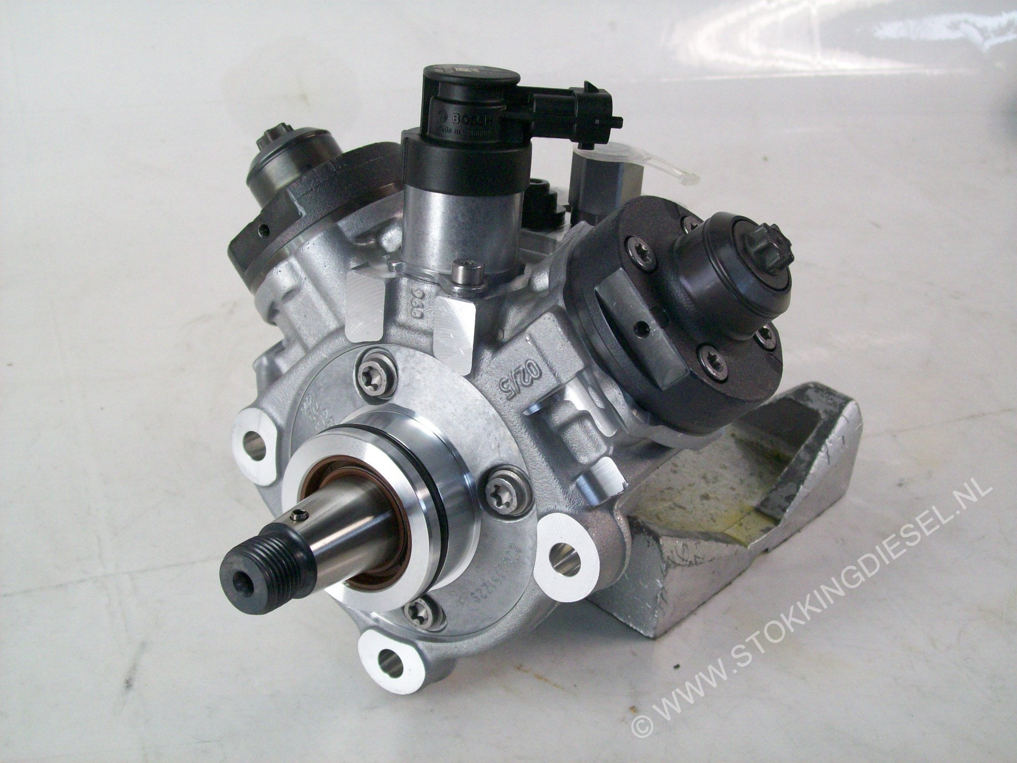 CR pumps - mitsubishi terberg - Dieselservice Stokking BV ...