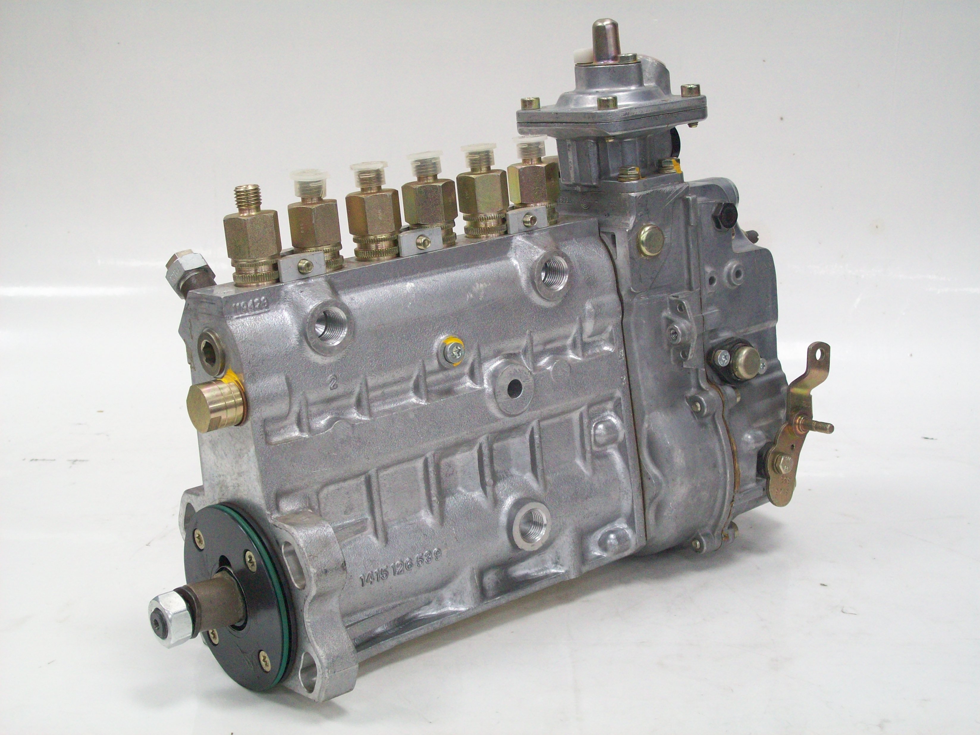 Fuel pumps - MAN - Dieselservice Stokking BV - gespecialiseerd in de ...